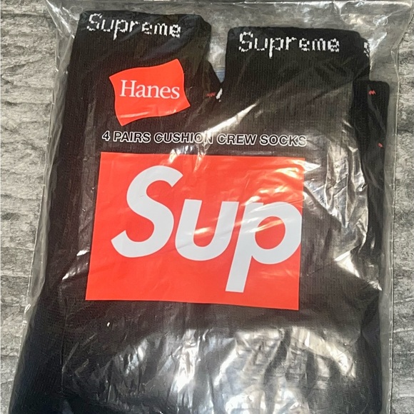Supreme | Underwear & Socks | New Black Basketball Supreme Socks 4 ...